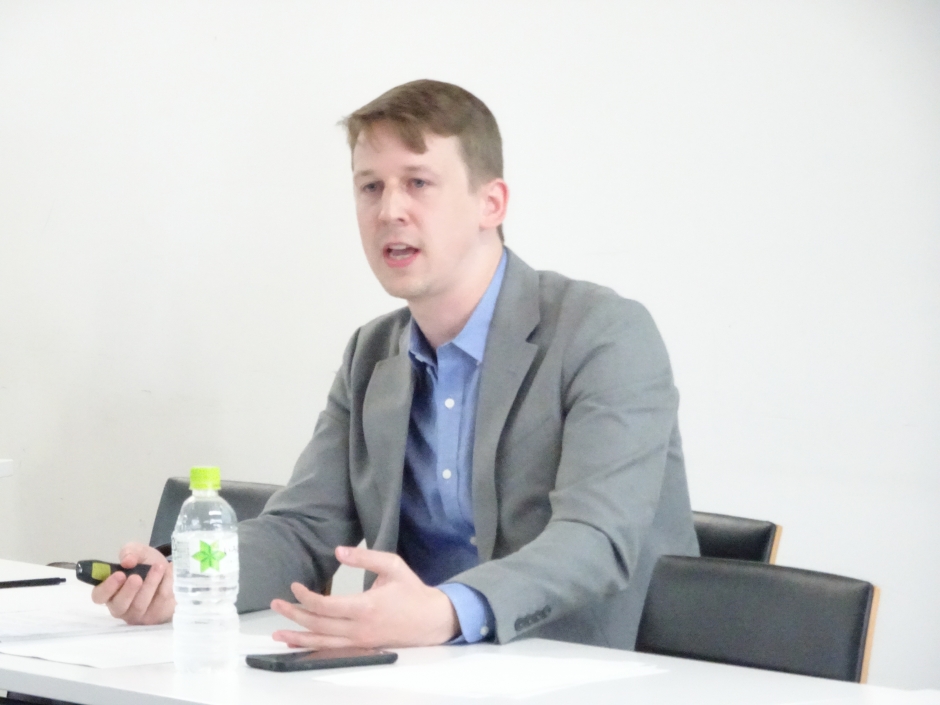 Event report “The Phantasmal Sophisticate: Mediation and Distinction in ...