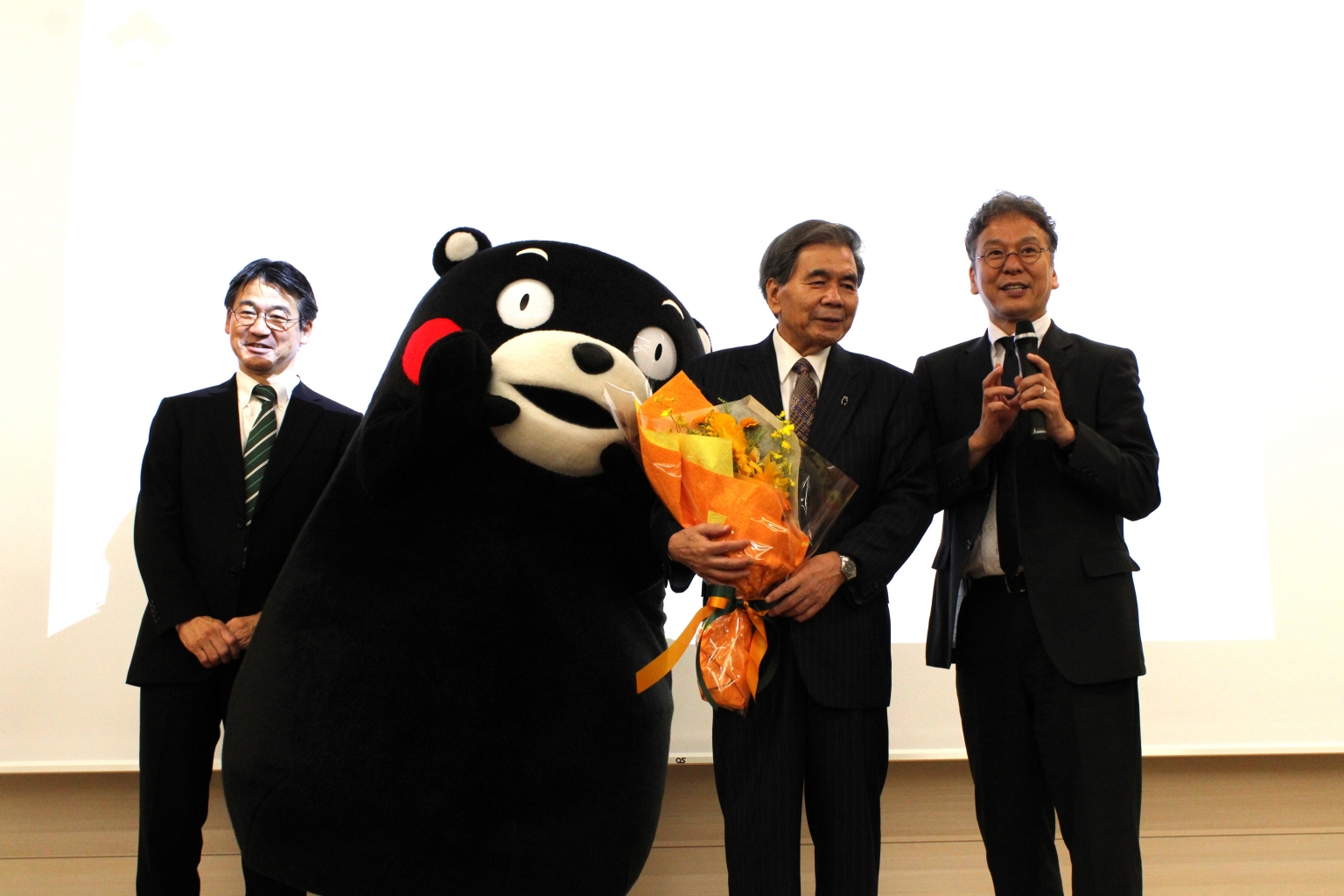 蒲島郁夫前熊本県知事 エグゼクティブ講演会ご登壇 ( 7/1 ) – 早稲田大学 カーボンニュートラル社会研究教育センター（WCANS）