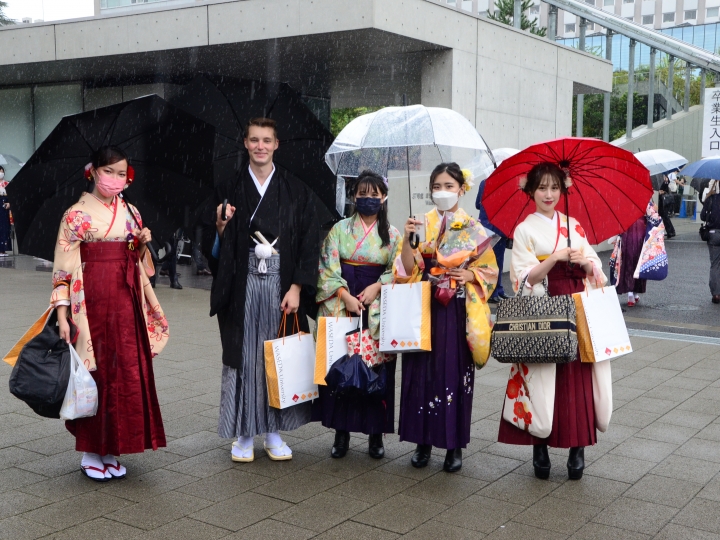 Autumn 2021 graduation ceremonies held on September 18 – Waseda University