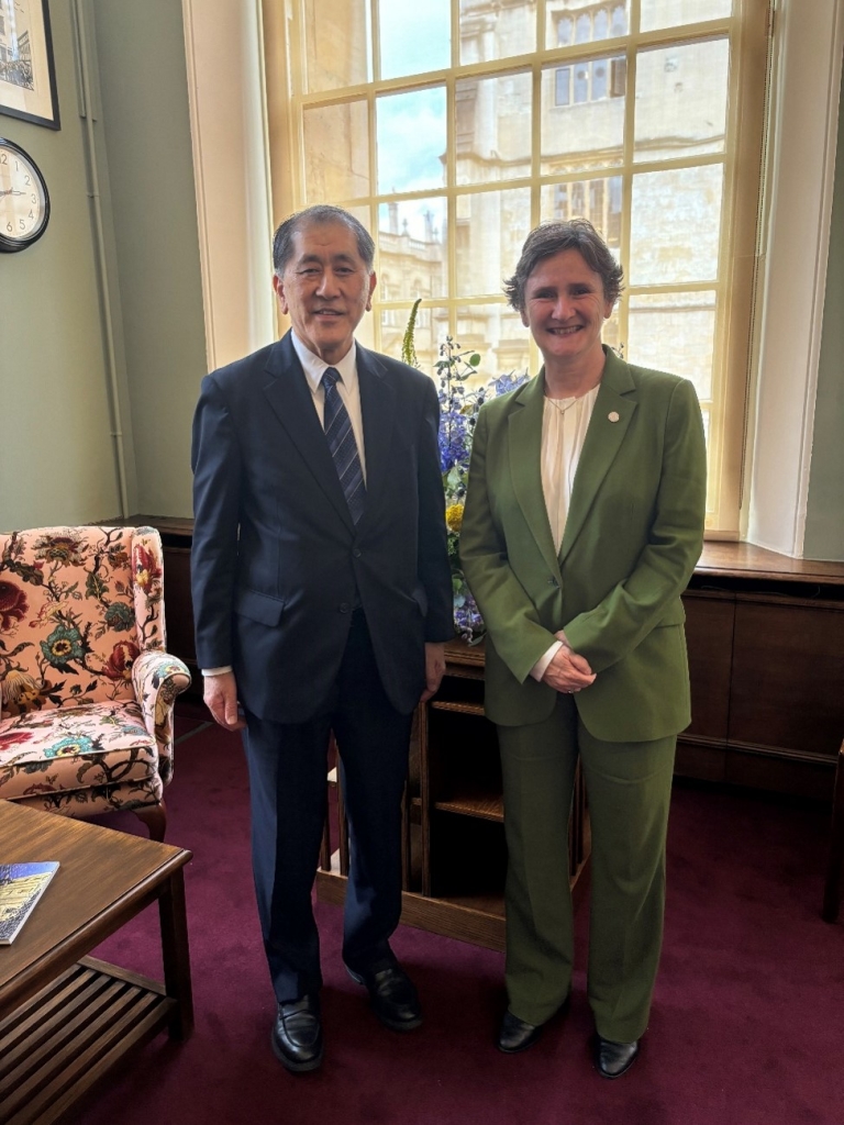 President Tanaka Visits the University of Oxford – Waseda University